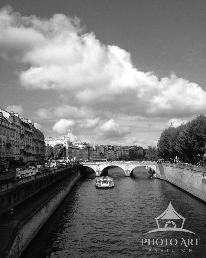 Irresistible Paris! - Photo Art Pavilion