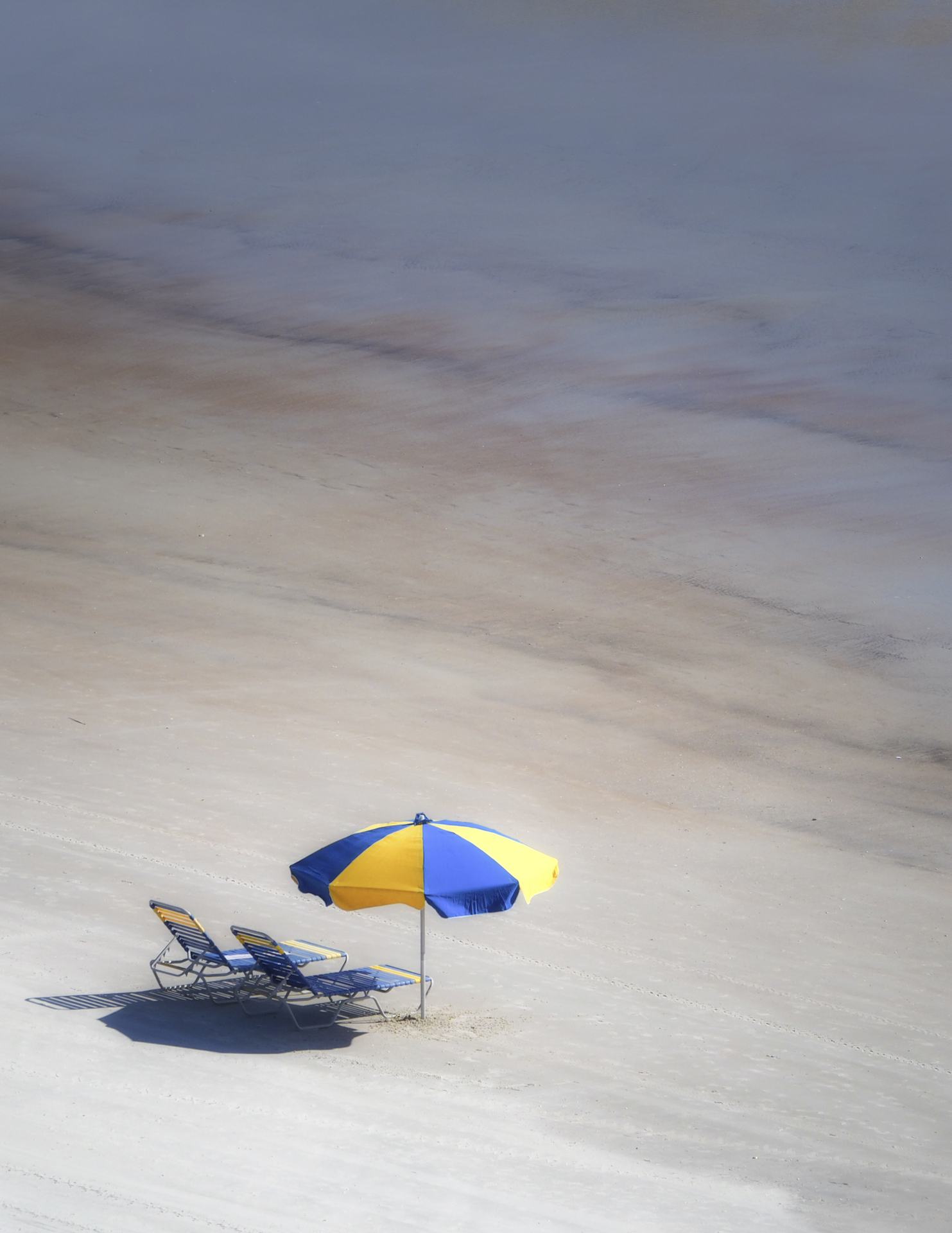 Minimalist Marvels: A Virtual Juried Photo Exhibit - Photo Art Pavilion